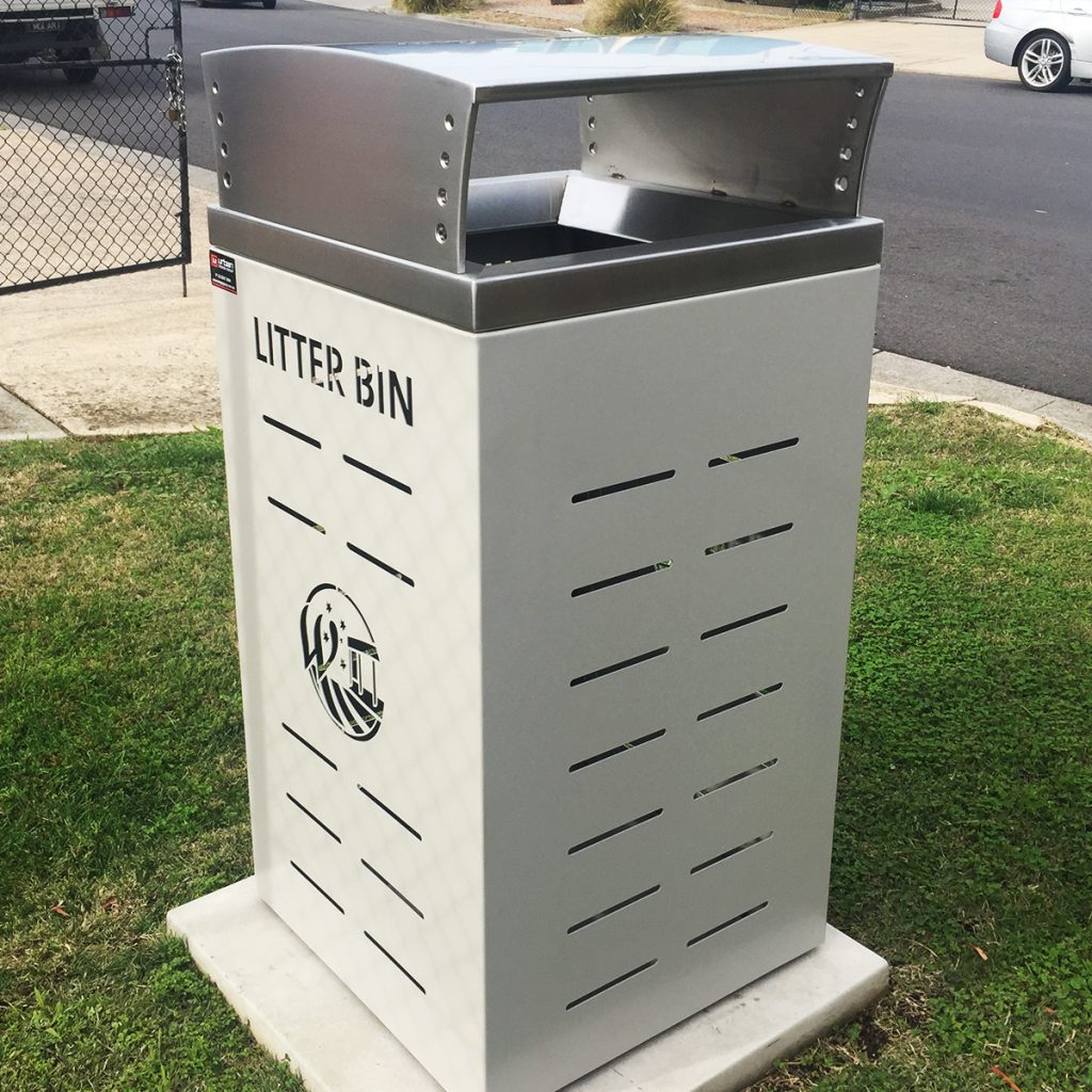 Whittlesea II Recycling Bin | Urban Design Group | Park Furniture