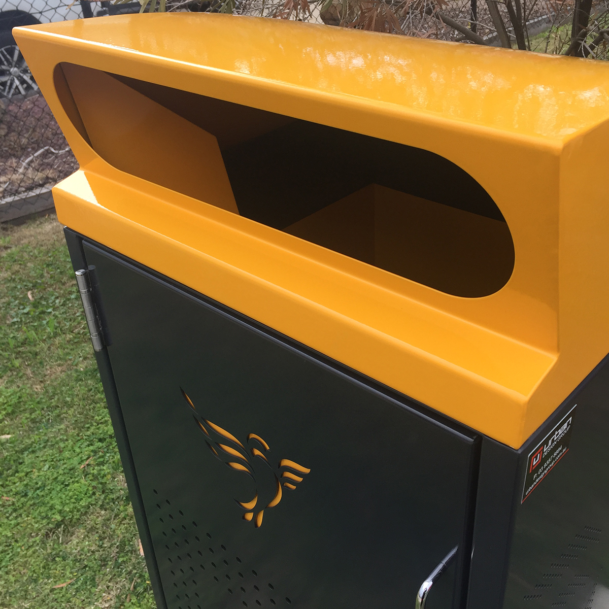 Darebin Recycle Bin BN330 | Urban Design Group | Park Furniture