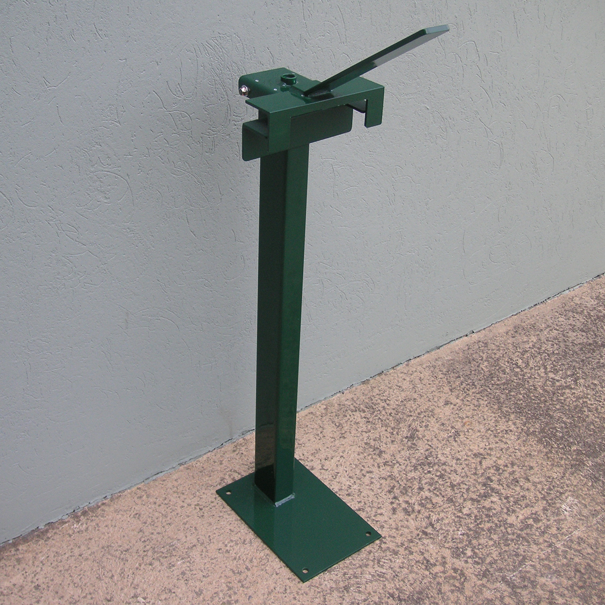 Secure Post 1 WBS10 | Urban Design Group | Street Furniture Suppliers