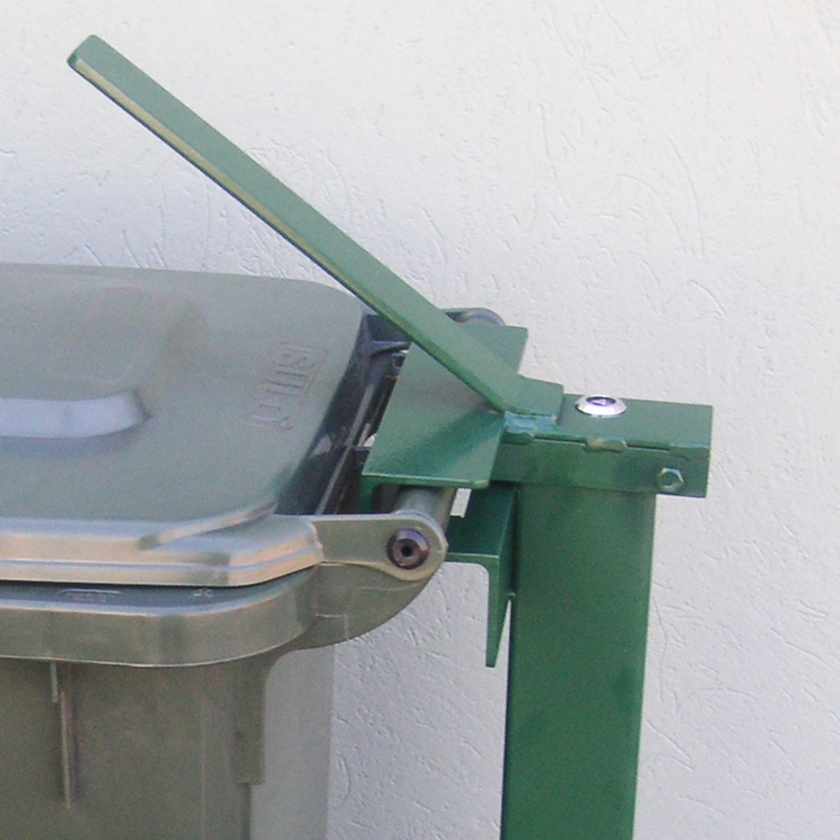 Secure Post 1 WBS10 | Urban Design Group | Street Furniture Suppliers