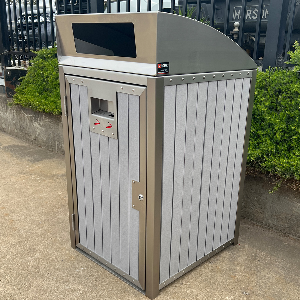 Gladstone – BN530-SS Litter Bin | Urban Design Group | Park Furniture